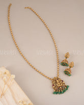 Fashion Jewellery Online | Fasion Accessories Online | Urvasi Online ...